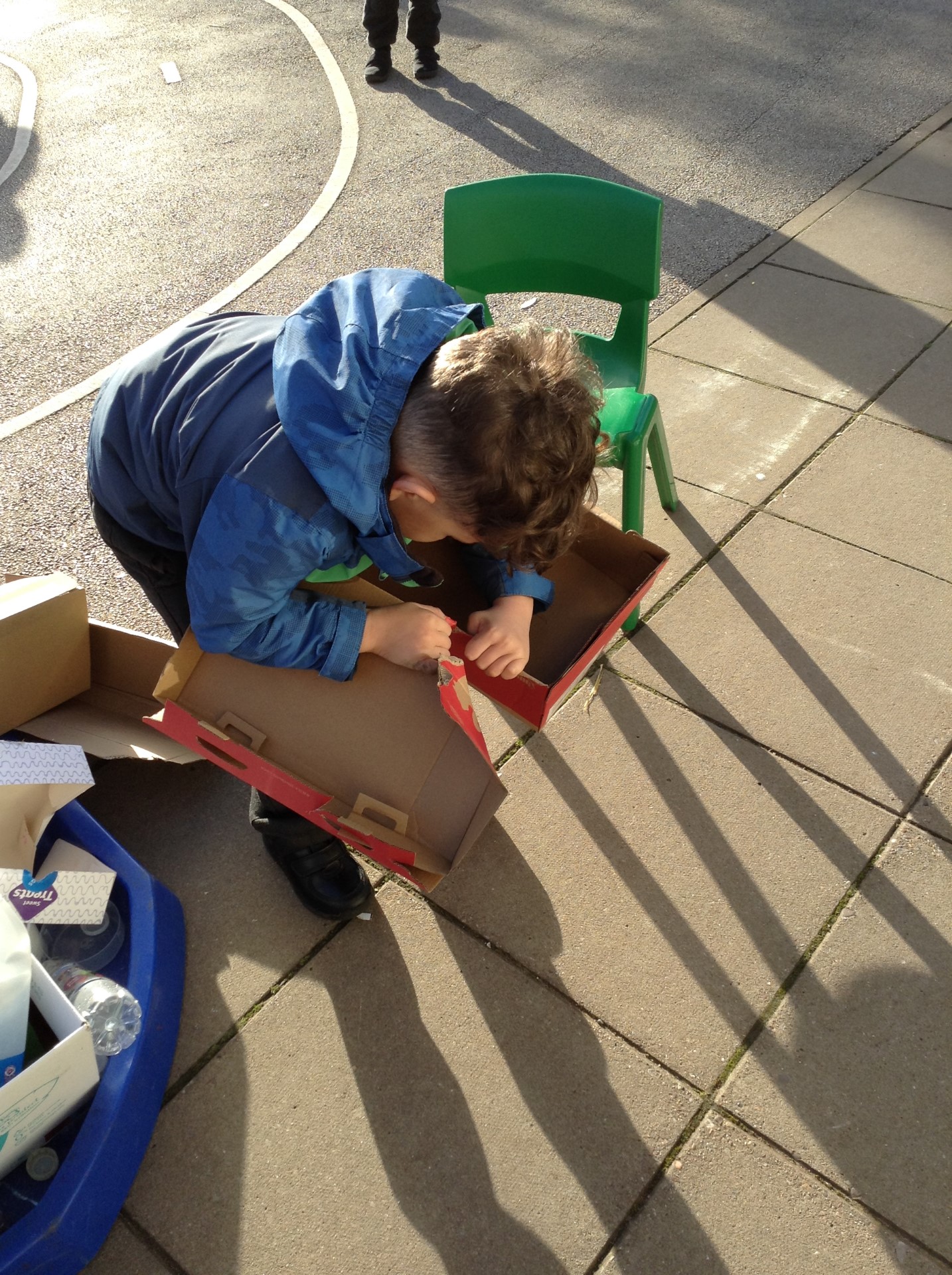 Junk Modelling in Reception – Learning about Recycling - Beeches Infant ...